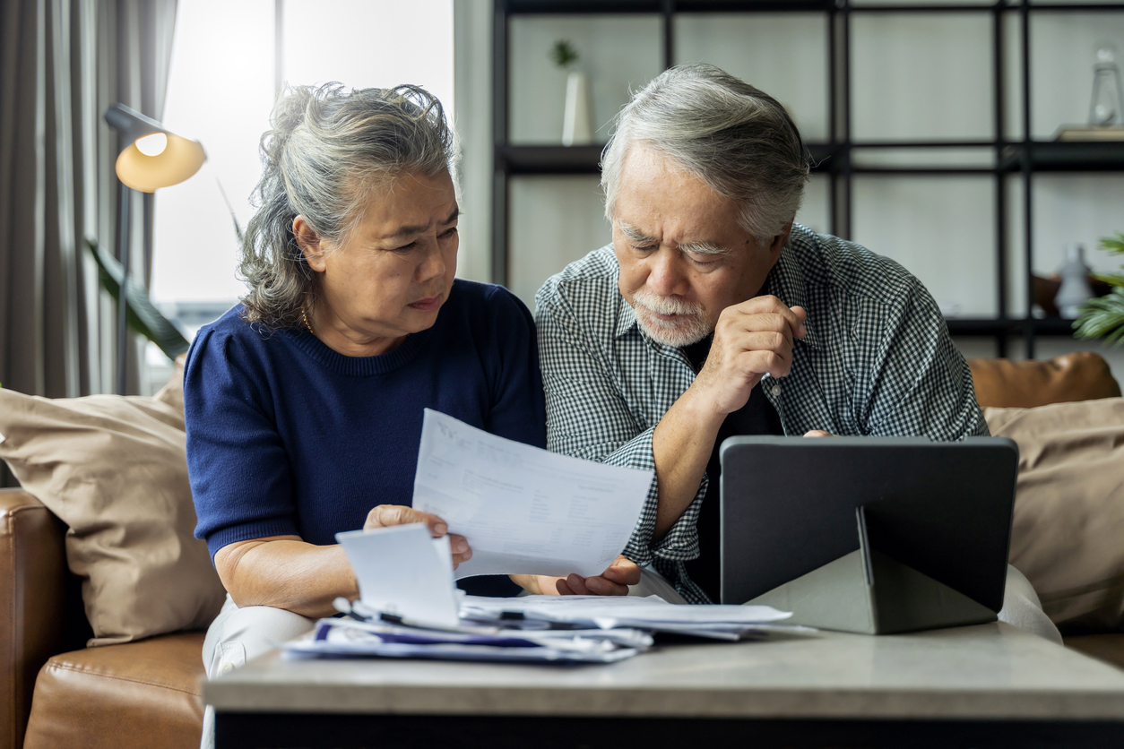 Navigating your finances: 3 tips for older adults